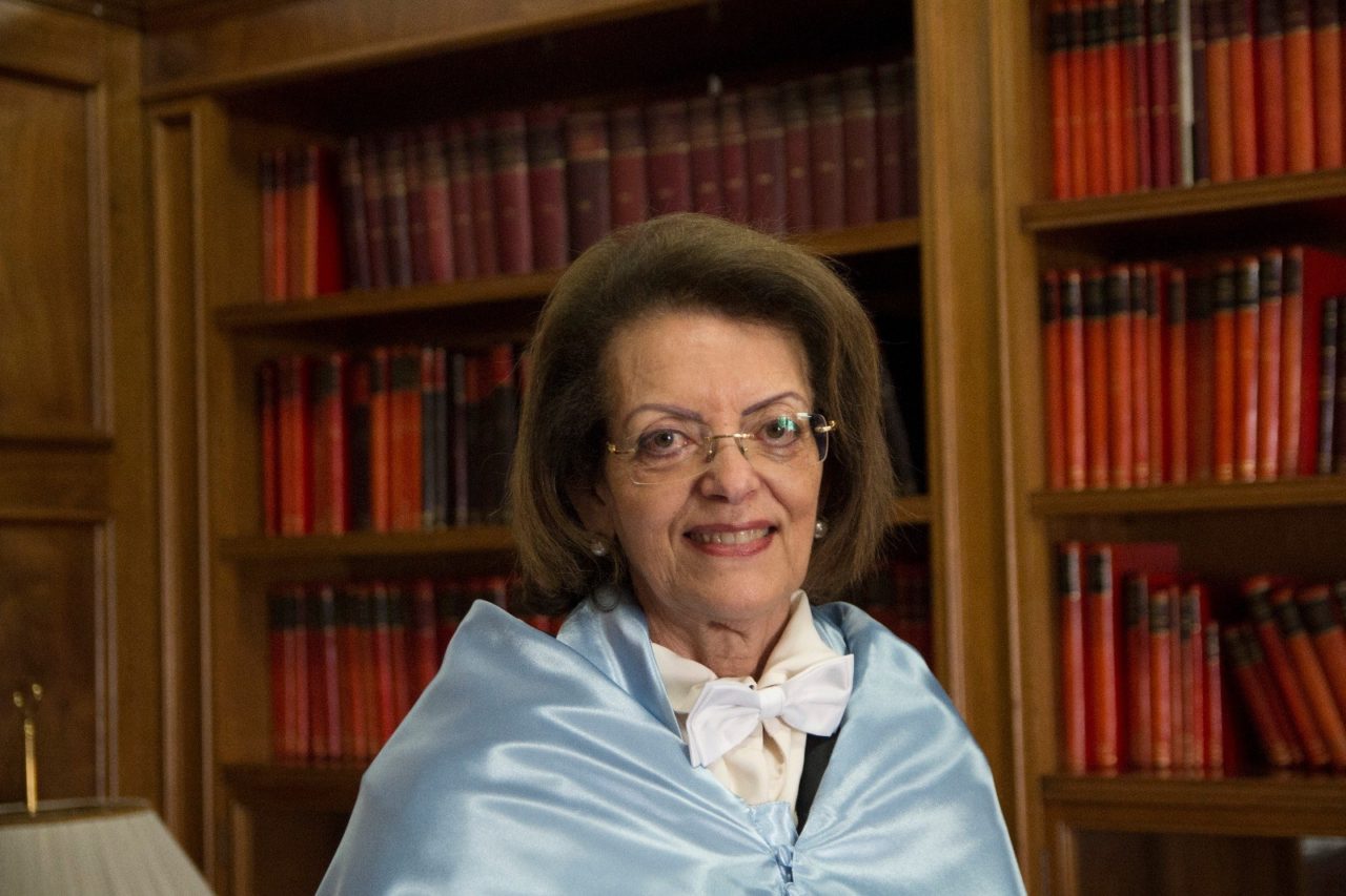 Pilar Aranda: Afrontemos nuevos retos - Universidad de Granada